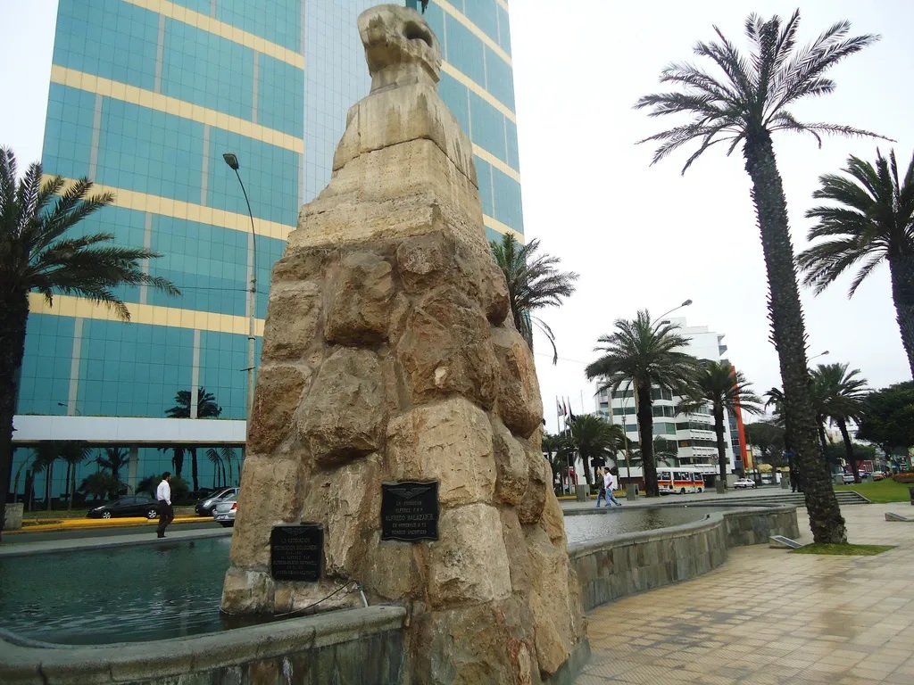 El Parque Alfredo Salazar Miraflores – Turismo en Lima Perú – Colombia