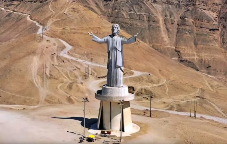 Cristo del Pacífico en Chorrillos, Lima, Perú – Colombia